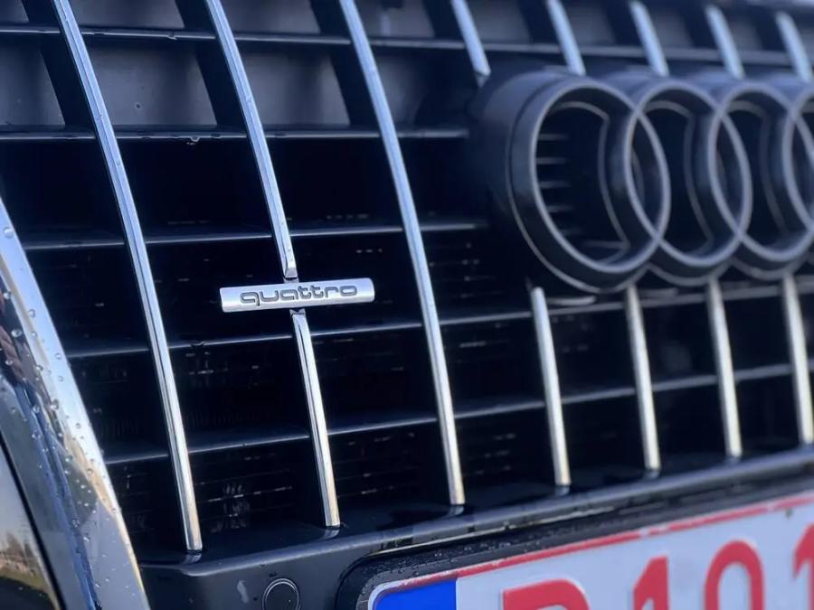 Melns Audi Q5 2008 Rēzekne, ar dzinēja tilpumu 3.00 L un nobraukumu 293 tūkst. km par 10300 €, foto 11 vietnē AUTOMOTO.COM.LV