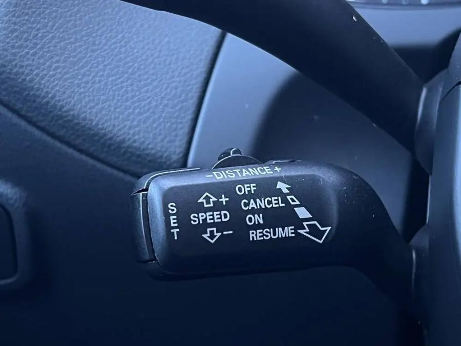 Melns Audi Q5 2008 Rēzekne, ar dzinēja tilpumu 3.00 L un nobraukumu 293 tūkst. km par 10300 €, foto 23 vietnē AUTOMOTO.COM.LV