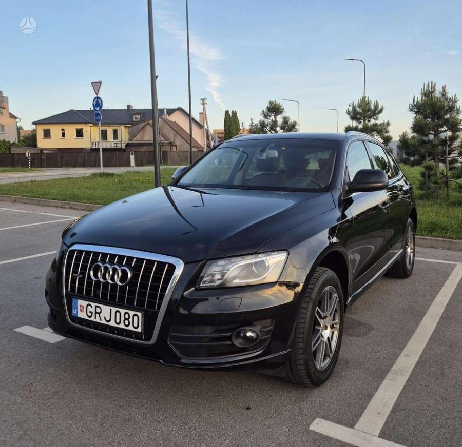 Melns Audi Q5 2008 Šauļi, ar dzinēja tilpumu 2.97 L un nobraukumu 289 tūkst. km par 7800 €, foto 3 vietnē AUTOMOTO.COM.LV
