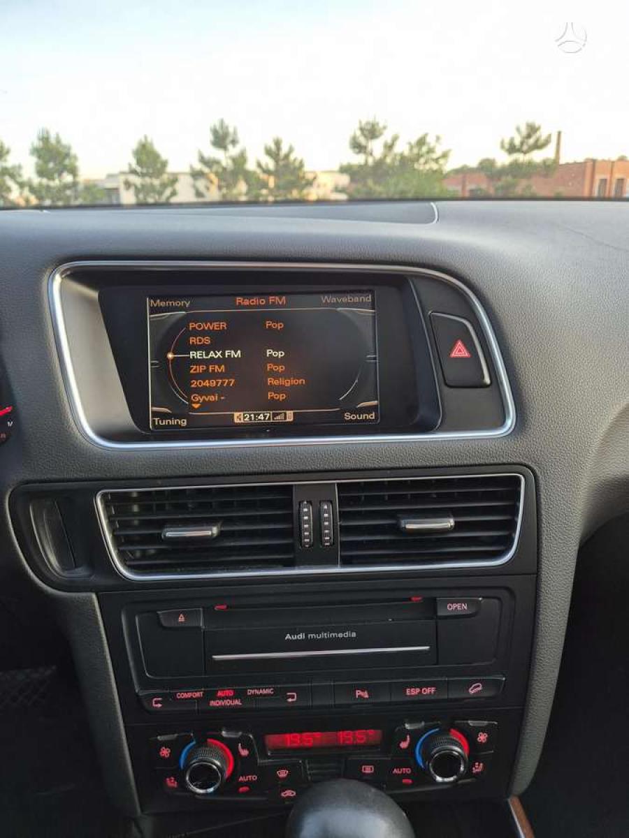 Melns Audi Q5 2008 Šauļi, ar dzinēja tilpumu 2.97 L un nobraukumu 289 tūkst. km par 7800 €, foto 13 vietnē AUTOMOTO.COM.LV
