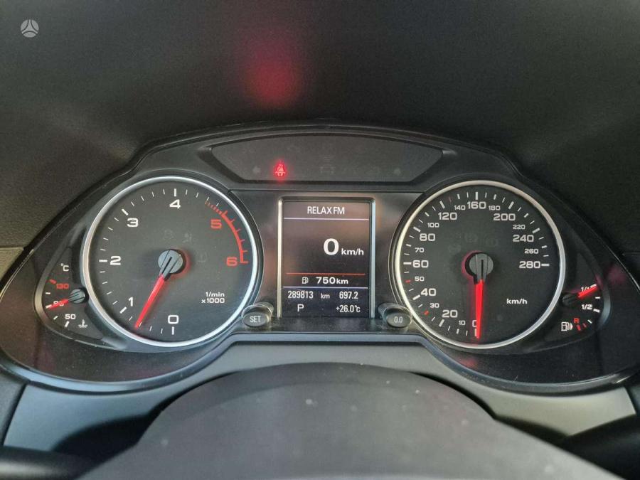 Melns Audi Q5 2008 Šauļi, ar dzinēja tilpumu 2.97 L un nobraukumu 289 tūkst. km par 7800 €, foto 14 vietnē AUTOMOTO.COM.LV