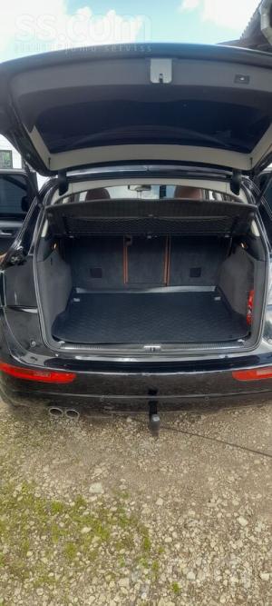 Black Audi Q5 2008 in Madona, with an engine capacity of 2.00 L and mileage of 288 thousand km for 9500 €, photo 8 on AUTOMOTO.COM.LV