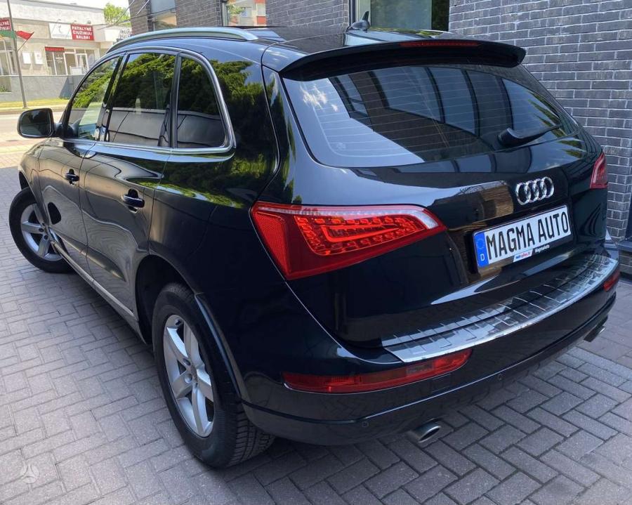 Melns Audi Q5 2008 Marijampole, ar dzinēja tilpumu 2.97 L un nobraukumu 280 tūkst. km par 9450 €, foto 12 vietnē AUTOMOTO.COM.LV