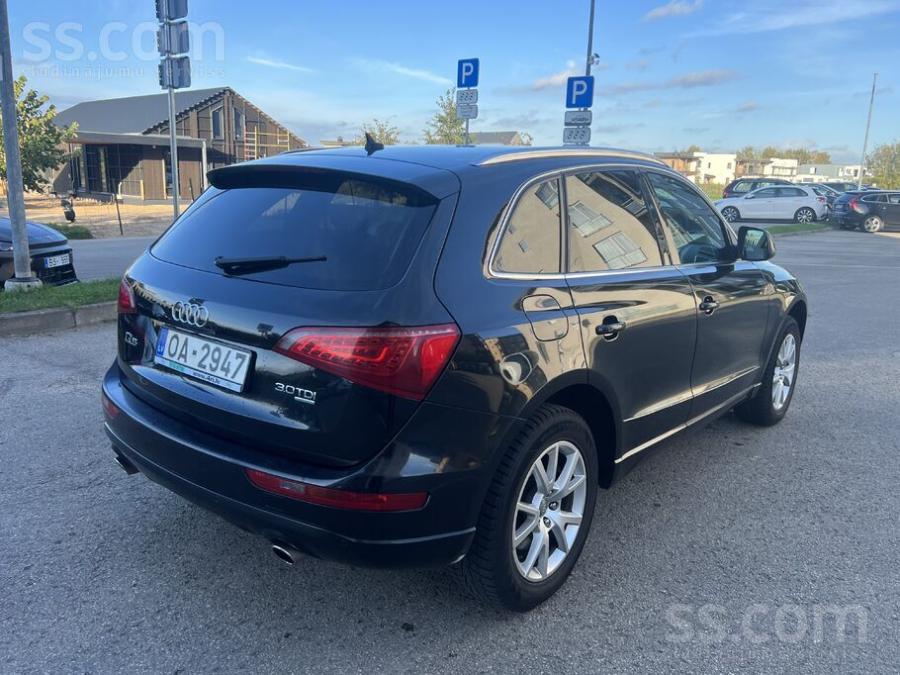 Black Audi Q5 2008 in Riga, with an engine capacity of 3.00 L and mileage of 0 thousand km for 6990 €, photo 6 on AUTOMOTO.COM.LV