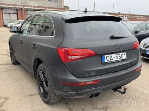 Black Audi Q5 2009 in Daugavpils, with an engine capacity of 2.00 L and mileage of 0 thousand km for 10500 €, photo 4 on AUTOMOTO.COM.LV