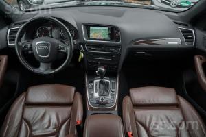 Black Audi Q5 2009 in Riga, with an engine capacity of 3.00 L and mileage of 0 thousand km for 10990 €, photo 10 on AUTOMOTO.COM.LV