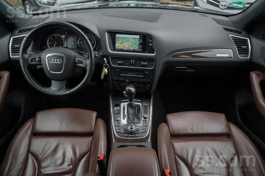 Black Audi Q5 2009 in Riga, with an engine capacity of 3.00 L and mileage of 0 thousand km for 10990 €, photo 10 on AUTOMOTO.COM.LV