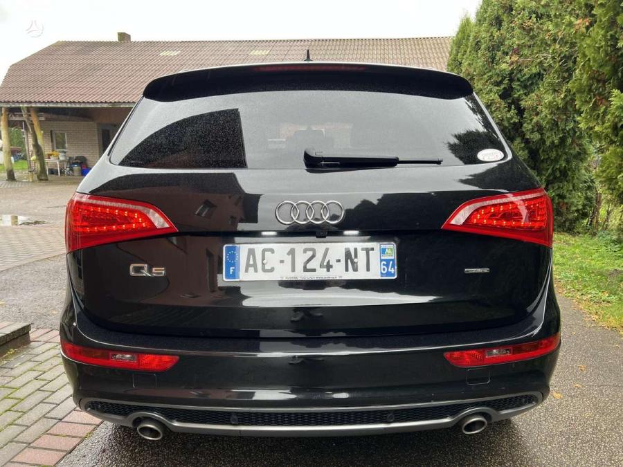 Black Audi Q5 2009 in Taurage, with an engine capacity of 2.97 L and mileage of 290 thousand km for 8900 €, photo 6 on AUTOMOTO.COM.LV
