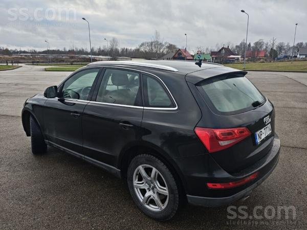 Black Audi Q5 2009 in Rezekne, with an engine capacity of 3.00 L and mileage of 313 thousand km for 6390 €, photo 6 on AUTOMOTO.COM.LV