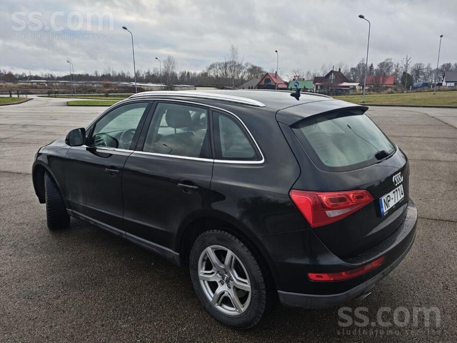 Black Audi Q5 2009 in Rezekne, with an engine capacity of 3.00 L and mileage of 313 thousand km for 6390 €, photo 6 on AUTOMOTO.COM.LV