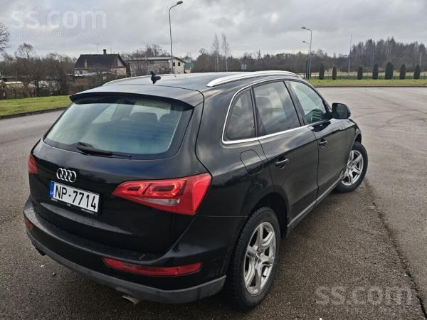 Black Audi Q5 2009 in Rezekne, with an engine capacity of 3.00 L and mileage of 313 thousand km for 6390 €, photo 8 on AUTOMOTO.COM.LV
