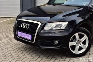 Black Audi Q5 2009 in Kretinga, with an engine capacity of 3.00 L and mileage of 263 thousand km for 9950 €, photo 4 on AUTOMOTO.COM.LV