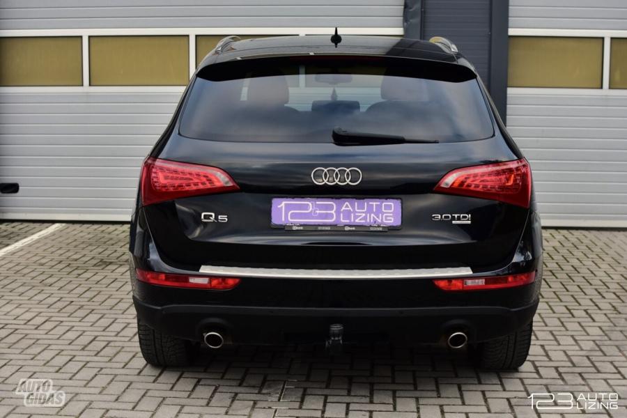 Black Audi Q5 2009 in Kretinga, with an engine capacity of 3.00 L and mileage of 263 thousand km for 9950 €, photo 9 on AUTOMOTO.COM.LV