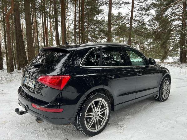 Black Audi Q5 2009 in Utena, with an engine capacity of 2.97 L and mileage of 271 thousand km for 8999 €, photo 3 on AUTOMOTO.COM.LV