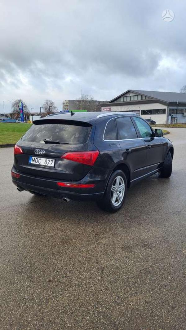Black Audi Q5 2009 in Radviliskis, with an engine capacity of 2.97 L and mileage of 300 thousand km for 7500 €, photo 5 on AUTOMOTO.COM.LV