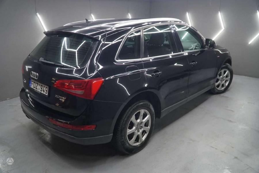 Melns Audi Q5 2009 Kauņa, ar dzinēja tilpumu 1.97 L un nobraukumu 284 tūkst. km par 7999 €, foto 15 vietnē AUTOMOTO.COM.LV