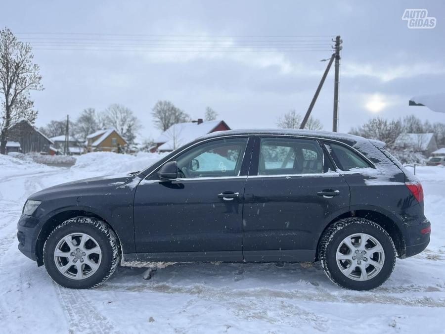 Melns Audi Q5 2009 Klaipėda, ar dzinēja tilpumu 3.00 L un nobraukumu 318 tūkst. km par 6900 €, foto 5 vietnē AUTOMOTO.COM.LV