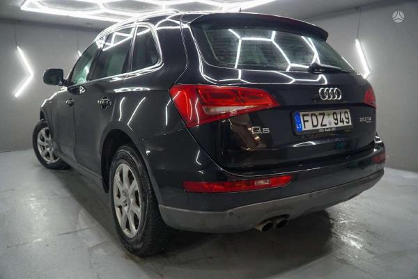 Black Audi Q5 2009 in Kaunas, with an engine capacity of 1.97 L and mileage of 280 thousand km for 7900 €, photo 9 on AUTOMOTO.COM.LV