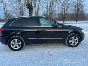 Melns Audi Q5 2009 Ogre, ar dzinēja tilpumu 2.00 L un nobraukumu 240 tūkst. km par 9180 €, foto 10 vietnē AUTOMOTO.COM.LV