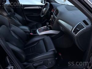 Melns Audi Q5 2009 Ogre, ar dzinēja tilpumu 2.00 L un nobraukumu 240 tūkst. km par 9180 €, foto 27 vietnē AUTOMOTO.COM.LV