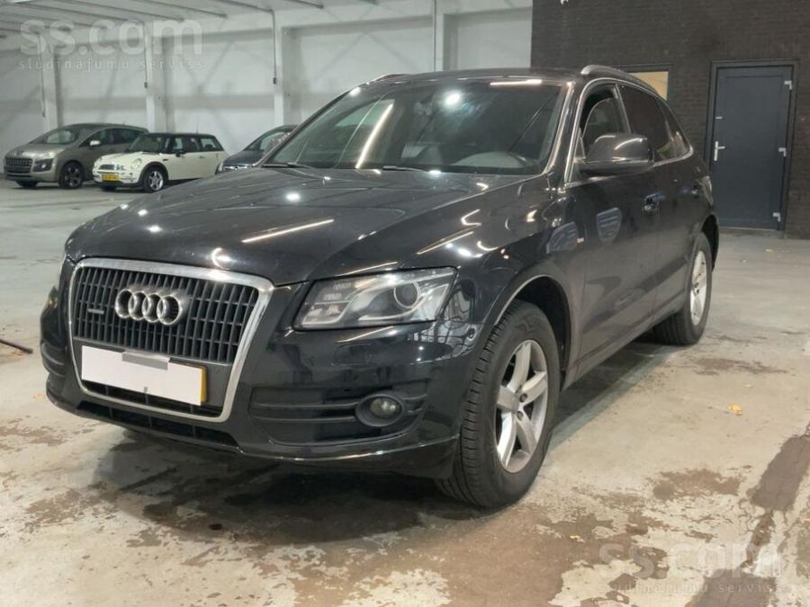 Melns Audi Q5 2009 Ogre, ar dzinēja tilpumu 2.00 L un nobraukumu 240 tūkst. km par 9180 €, foto 32 vietnē AUTOMOTO.COM.LV