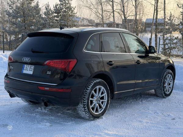 Melns Audi Q5 2009 Viļņa, ar dzinēja tilpumu 3.20 L un nobraukumu 370 tūkst. km par 5200 €, foto 7 vietnē AUTOMOTO.COM.LV