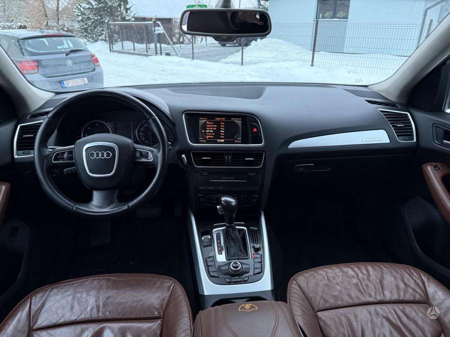 Black Audi Q5 2009 in Kaunas, with an engine capacity of 1.97 L and mileage of 260 thousand km for 8250 €, photo 11 on AUTOMOTO.COM.LV