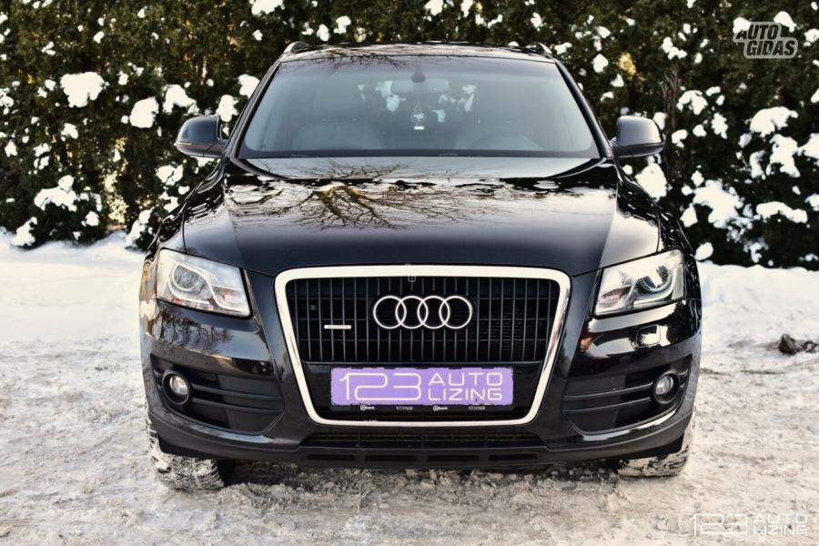Melns Audi Q5 2009 Kretinga, ar dzinēja tilpumu 3.00 L un nobraukumu 263 tūkst. km par 9950 €, foto 3 vietnē AUTOMOTO.COM.LV