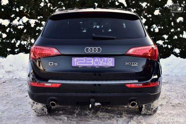 Black Audi Q5 2009 in Kretinga, with an engine capacity of 3.00 L and mileage of 263 thousand km for 9950 €, photo 9 on AUTOMOTO.COM.LV