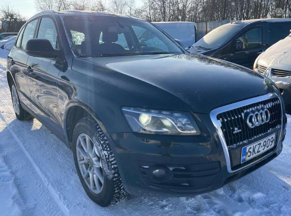 Melns Audi Q5 2009 Tauragė, ar dzinēja tilpumu 2.97 L un nobraukumu 275 tūkst. km par 6500 €, foto 2 vietnē AUTOMOTO.COM.LV