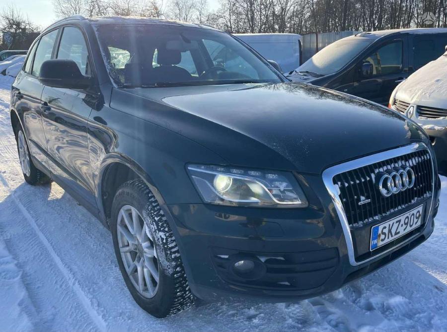 Melns Audi Q5 2009 Tauragė, ar dzinēja tilpumu 2.97 L un nobraukumu 275 tūkst. km par 6500 €, foto 2 vietnē AUTOMOTO.COM.LV
