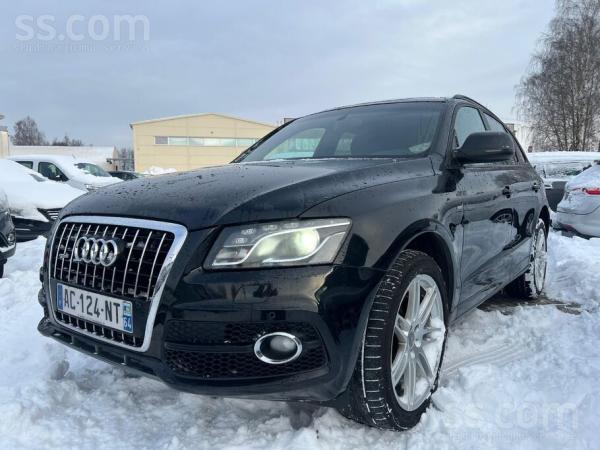 Black Audi Q5 2009 in Riga, with an engine capacity of 3.00 L and mileage of 292 thousand km for 10700 €, photo 1 on AUTOMOTO.COM.LV