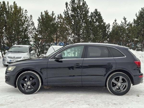Black Audi Q5 2009 in Silute, with an engine capacity of 2.00 L and mileage of 270 thousand km for 5900 €, photo 9 on AUTOMOTO.COM.LV