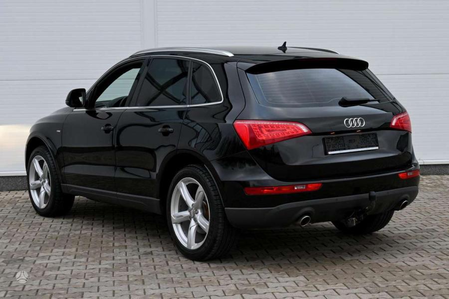 Melns Audi Q5 2009 Kretinga, ar dzinēja tilpumu 2.97 L un nobraukumu 296 tūkst. km par 9799 €, foto 11 vietnē AUTOMOTO.COM.LV