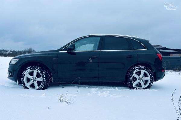 Black Audi Q5 2009 in Vilnius, with an engine capacity of 3.00 L and mileage of 400 thousand km for 8700 €, photo 2 on AUTOMOTO.COM.LV