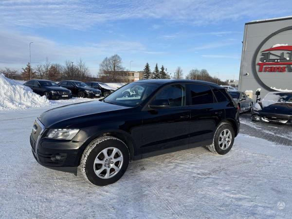Melns Audi Q5 2009 Telšiai, ar dzinēja tilpumu 1.97 L un nobraukumu 256 tūkst. km par 9300 €, foto 3 vietnē AUTOMOTO.COM.LV