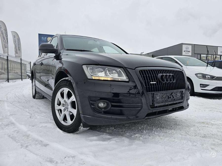 Black Audi Q5 2009 in Kaunas, with an engine capacity of 1.97 L and mileage of 280 thousand km for 7999 €, photo 1 on AUTOMOTO.COM.LV