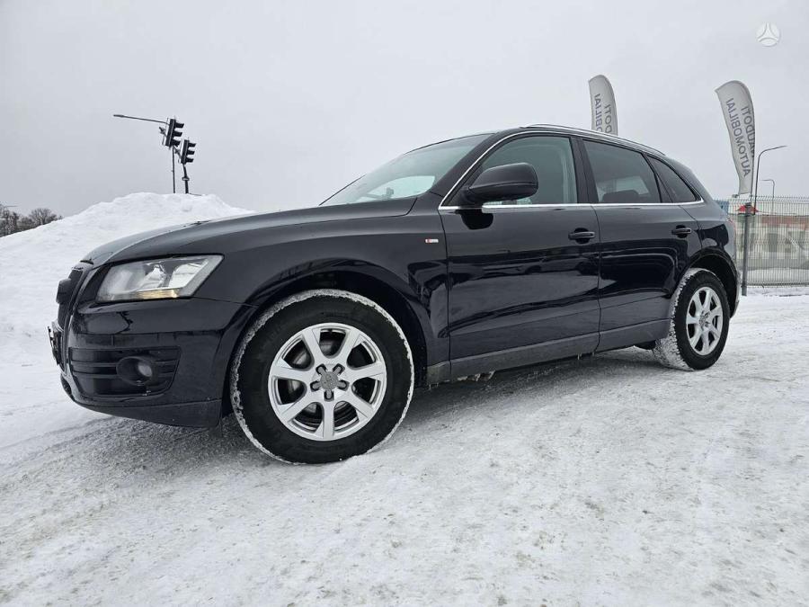 Black Audi Q5 2009 in Kaunas, with an engine capacity of 1.97 L and mileage of 280 thousand km for 7999 €, photo 3 on AUTOMOTO.COM.LV