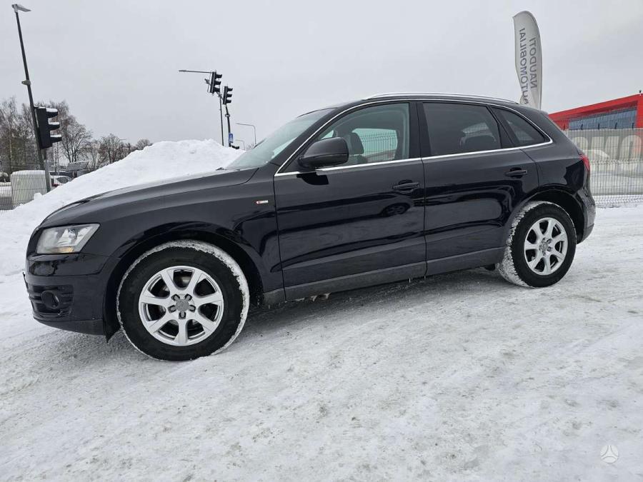 Black Audi Q5 2009 in Kaunas, with an engine capacity of 1.97 L and mileage of 280 thousand km for 7999 €, photo 7 on AUTOMOTO.COM.LV