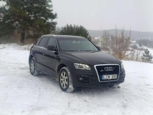 Black Audi Q5 2009 in Kaunas, with an engine capacity of 2.97 L and mileage of 428 thousand km for 5400 €, photo 2 on AUTOMOTO.COM.LV
