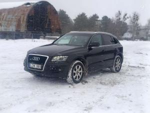 Black Audi Q5 2009 in Kaunas, with an engine capacity of 2.97 L and mileage of 428 thousand km for 5400 €, photo 4 on AUTOMOTO.COM.LV