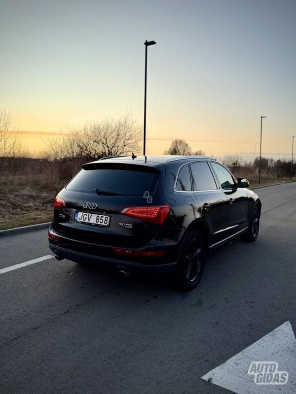 Black Audi Q5 2009 in Klaipeda, with an engine capacity of 3.00 L and mileage of 338 thousand km for 5450 €, photo 2 on AUTOMOTO.COM.LV
