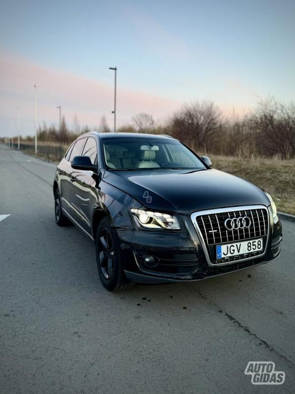 Black Audi Q5 2009 in Klaipeda, with an engine capacity of 3.00 L and mileage of 338 thousand km for 5450 €, photo 4 on AUTOMOTO.COM.LV