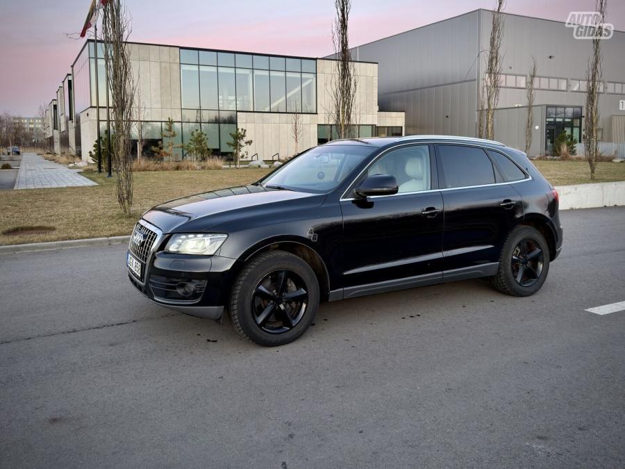 Black Audi Q5 2009 in Klaipeda, with an engine capacity of 3.00 L and mileage of 338 thousand km for 5450 €, photo 6 on AUTOMOTO.COM.LV