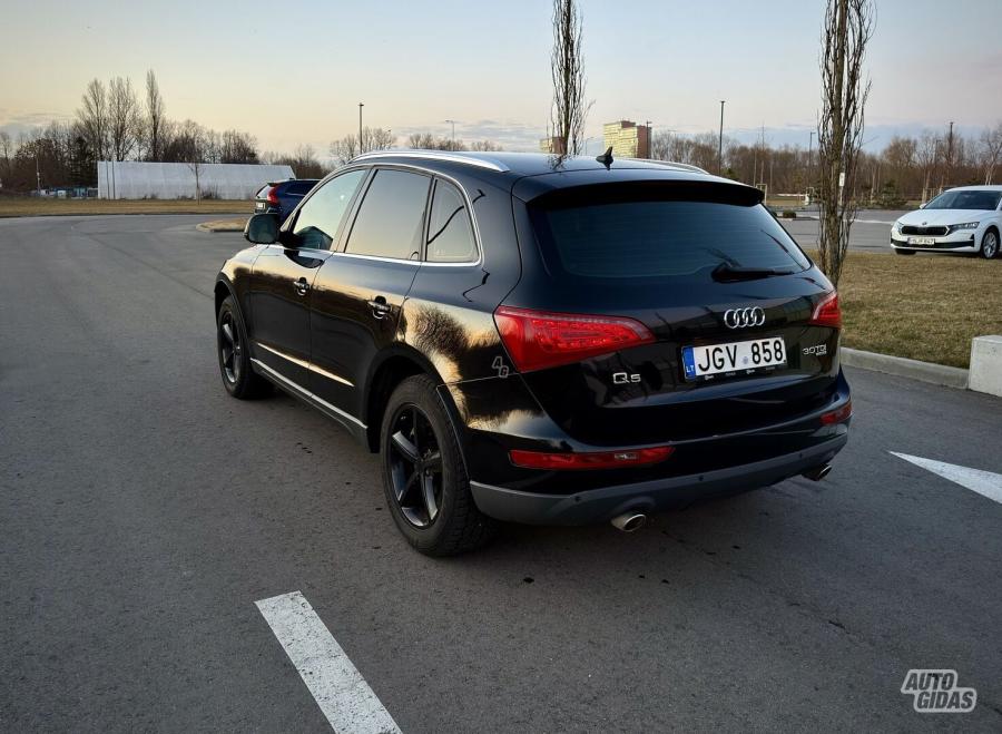 Black Audi Q5 2009 in Klaipeda, with an engine capacity of 3.00 L and mileage of 338 thousand km for 5450 €, photo 9 on AUTOMOTO.COM.LV