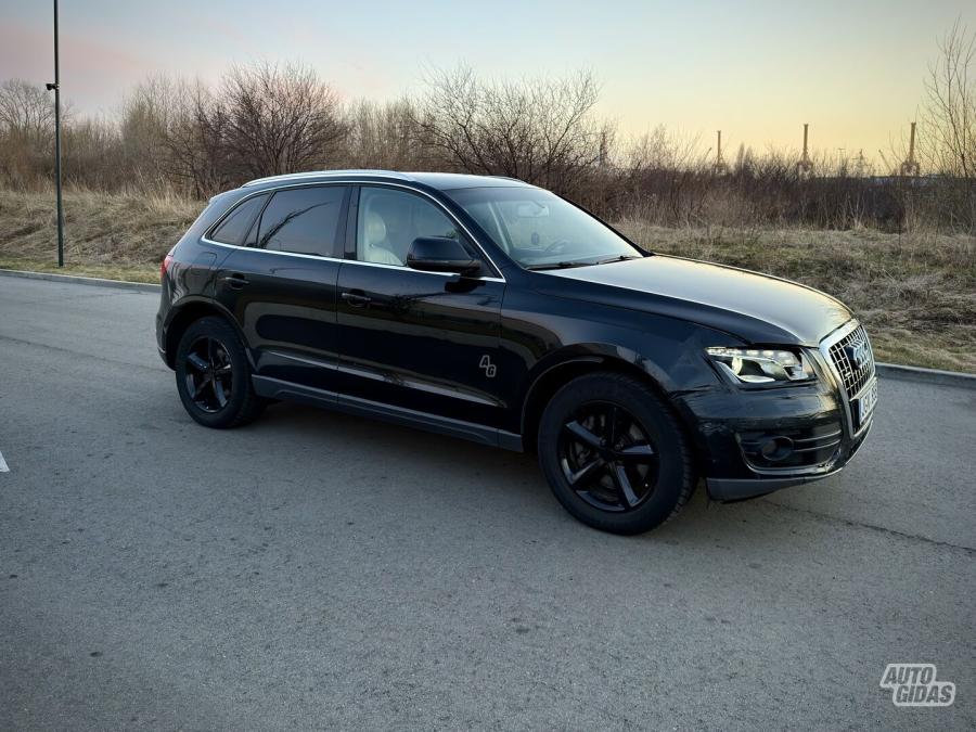 Black Audi Q5 2009 in Klaipeda, with an engine capacity of 3.00 L and mileage of 338 thousand km for 5450 €, photo 13 on AUTOMOTO.COM.LV