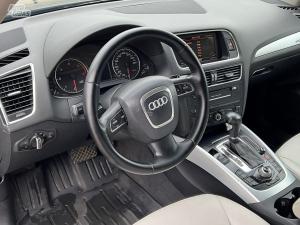 Black Audi Q5 2009 in Klaipeda, with an engine capacity of 3.00 L and mileage of 338 thousand km for 5450 €, photo 23 on AUTOMOTO.COM.LV