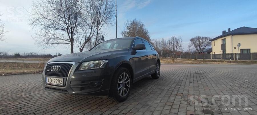 Melns Audi Q5 2009 Rīga, ar dzinēja tilpumu 3.00 L un nobraukumu 220 tūkst. km par 7300 €, foto 6 vietnē AUTOMOTO.COM.LV