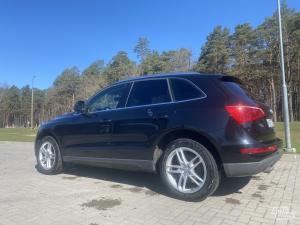 Black Audi Q5 2009 in Taurage, with an engine capacity of 3.00 L and mileage of 225 thousand km for 8600 €, photo 10 on AUTOMOTO.COM.LV