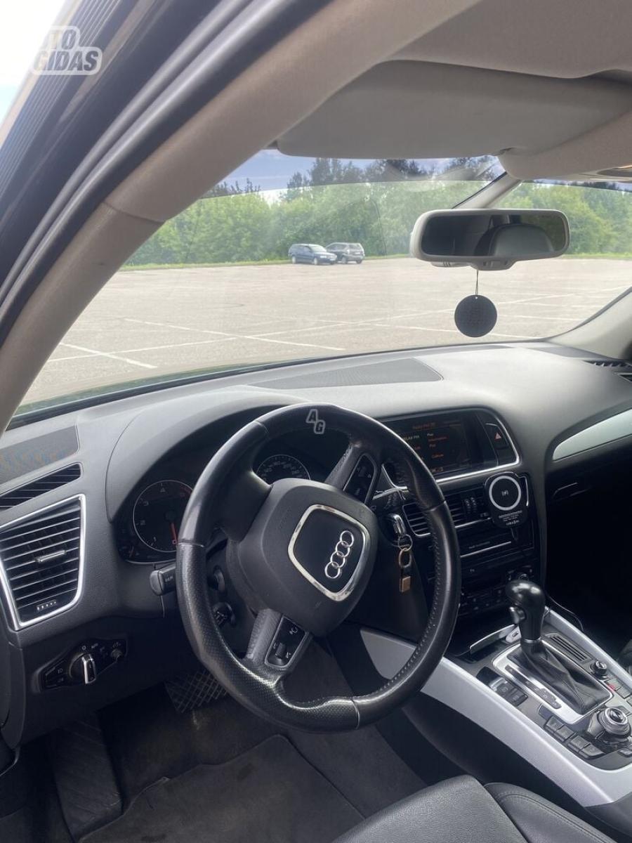 Black Audi Q5 2009 in Taurage, with an engine capacity of 3.00 L and mileage of 225 thousand km for 8600 €, photo 12 on AUTOMOTO.COM.LV